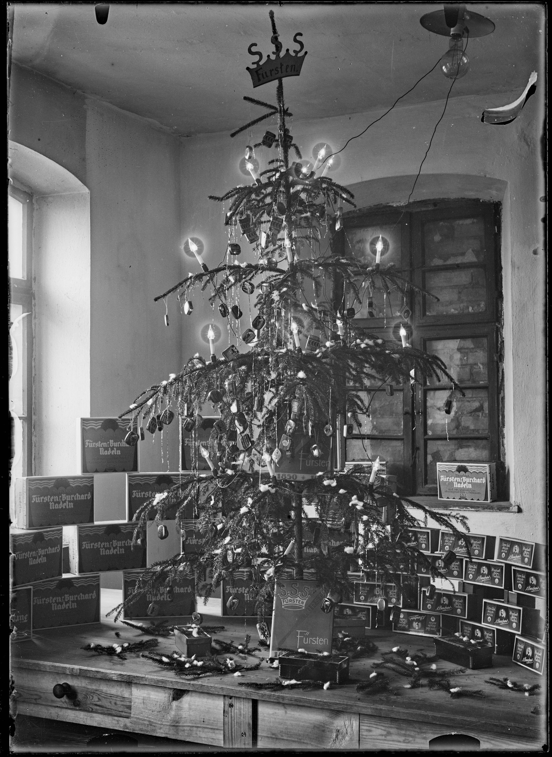 PRESSEMATERIALIEN „TUCHMANN VERSCHWINDET“ – Jüdisches Museum Franken